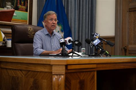 Political Challenges Of Ct Hb 5002 Depicted In Ned Lamonts Texts