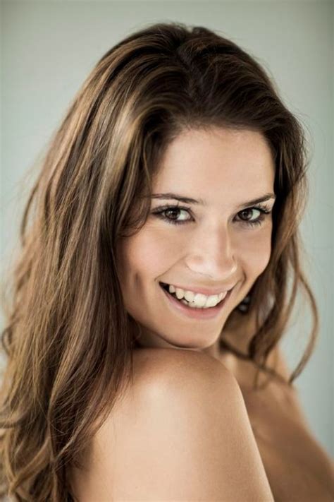 Simone De Kocklas Verdaderas Modelos Solo Estan En Estreno
