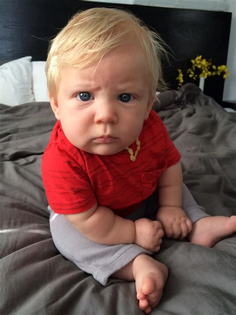 Grumpy Old Man Scrolller