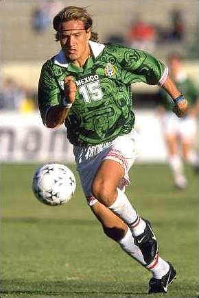 Mundialistas Y Mitos Luis HernÁndez