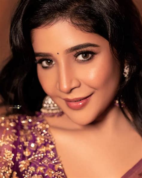 Sakshi Agarwal Hot Saree Pics Gallery Images Photos