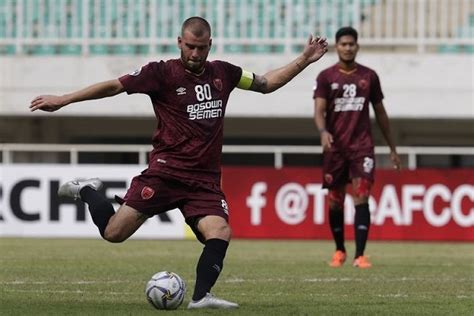 Wiljan Pluim Tinggalkan Psm Ferdinand Sinaga Tulis Begini Di Akun