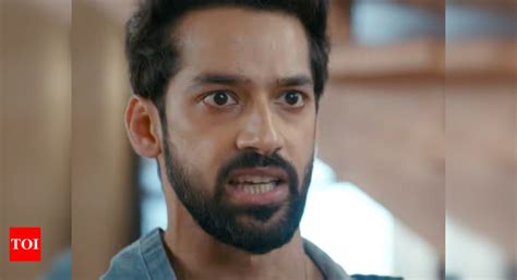 Imlie Update January 4 Atharva Stands For Imlie Times Of India