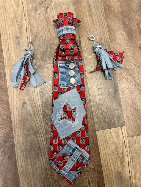 How To Make A Tie Using A Jean Pocket And Jeans Button Memorial Tie
