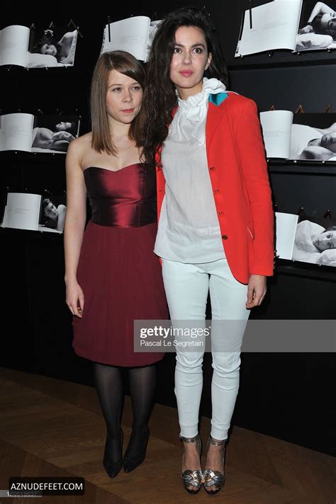 Julia Faure Feet Aznudefeet