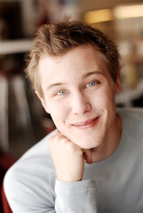 General Picture Of Alexander Becht Photo 10 Of 22 Alexander