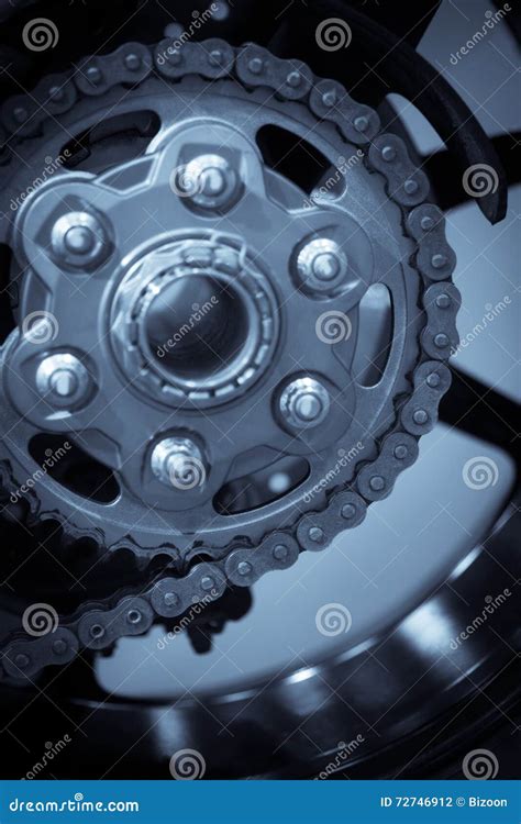 Motorcykelkedja Och Tandhjul Arkivfoto Bild Av Tänder Drev 72746912