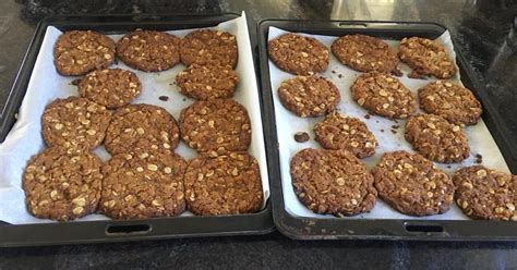 Bake Like An Aussie Anzac Biscuits