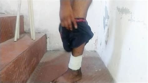 În Timp Ce Face Sex Auto Mama Vitregă își Ia Penisul în Gură își Bea