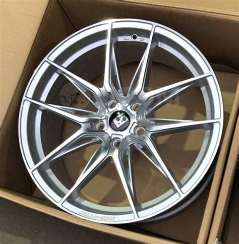 Диск литой 8,5*19 5*114,3 ET35 73,1 KoKo SL525 silver face, 19", 1 шт ...