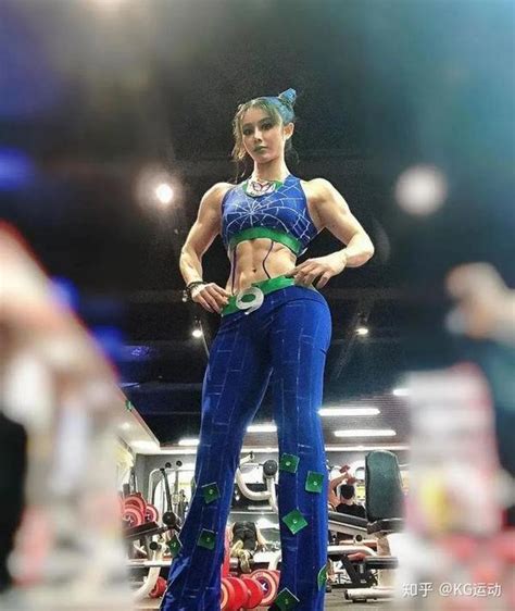 中国真人版 春丽” ，袁合荣怀孕6月秀腹肌 知乎