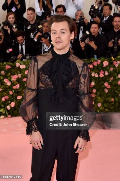 Met Gala Harry Styles Photos And Premium High Res Pictures Getty Images