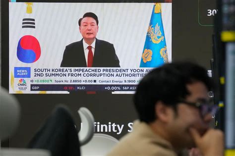 South Korean Authorities Seek Warrant To Detain Impeached President