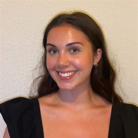 Millie Buttle Hr Apprentice Santander Linkedin