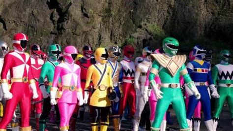 Power Rangers Super Megaforce The Legendary Battle Movie Review