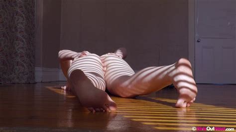 Forumophilia Porn Forum Hairy Genitals The Smell Of Pussy Turns