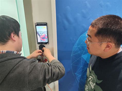 成都东软学院 实验实训中心