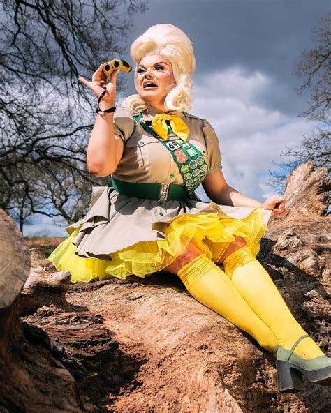 Kitty Scott Claus Transgender Girls Drag Queen Barbara Windsor