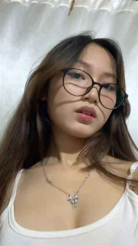 Lily Ko 💪🏻💅🏻 Instagram