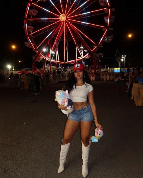 Keale Moana 🌊 On Instagram Daisy Dukes And Cowgirl Boots 🐓 In 2025 Cowgirl Outfits For Women