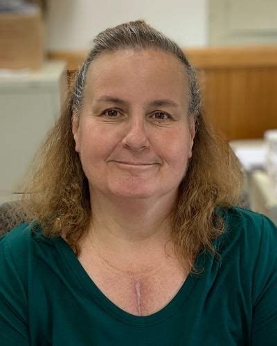 Vicki Lewis Obituary 2025 Marianna Fl James And Sikes Funeral