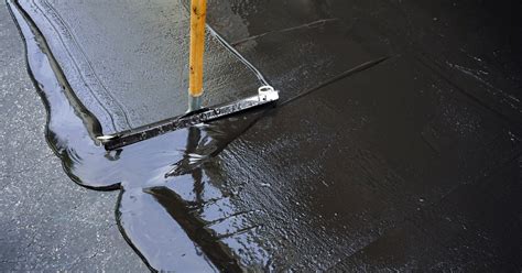 The Benefits Of Asphalt Sealer Additives