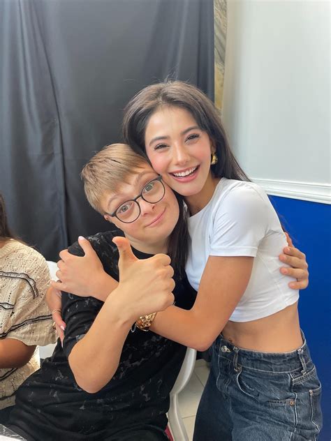 Helin Kandemir özel Gereksinimli çocuklarla Bir Araya Geldi Birsen