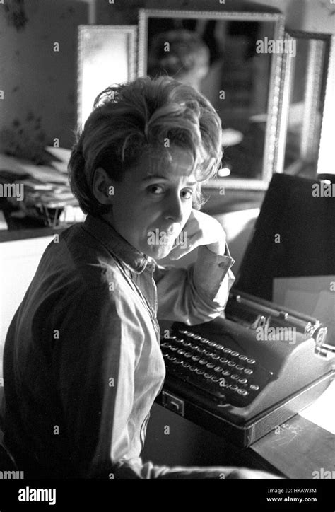 Caroline Benn Caroline Middleton Decamp Wife Of Tony Benn Shown