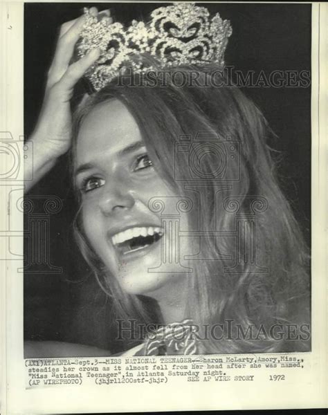 Melissa Mclartys Instagram Twitter And Facebook On Idcrawl