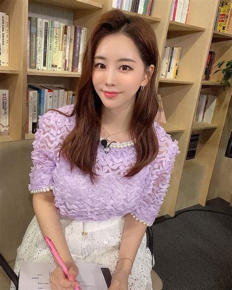 新聞美女主播記者俱樂部 韓國sbs電視台前體育主播：黃寶美