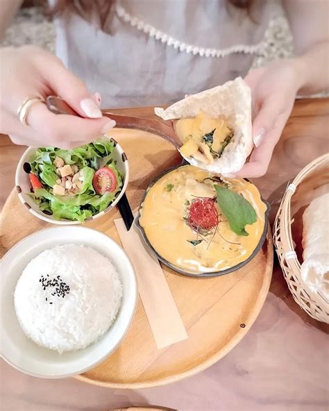 「穀谷」嘉義日式老宅餐廳！風味咖哩與穀谷綠咖哩雞肉飯、混合多國香料、氣泡飲手調、解渴又療癒！ 現在夯什麼