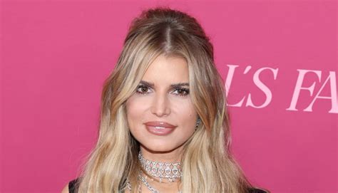Jessica Simpson Explains Why Shes Into Younger Men After Her Divorce