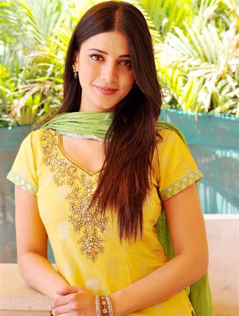 Shruti Hassan Unseen Photo Gallery