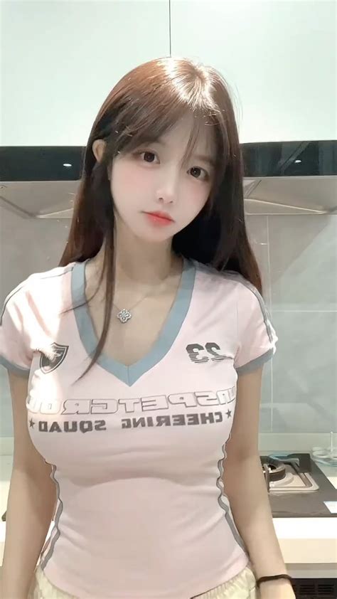 彈彈🧚‍♀️ 清纯 反差 Instagram