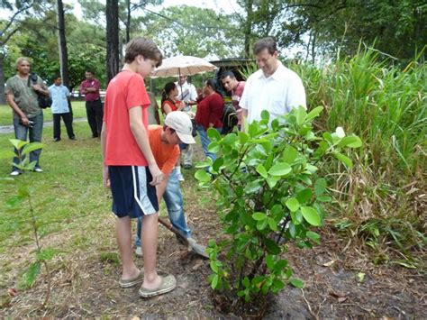 Inauguration Of Eugene Eisenmann Natural Pathway