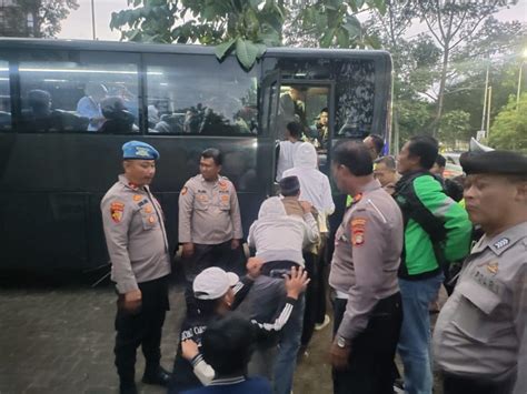 Diduga Hendak Tawuran, Puluhan Pelajar di Kota Tangerang Diamankan Polisi | BantenNews.co.id ...