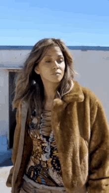  De Halle Berry Tenor