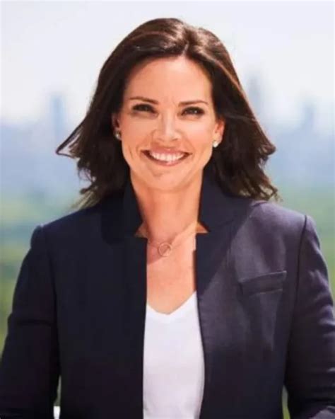 Erica Hill Measurements Bio Height Weight Shoe And Bra Size