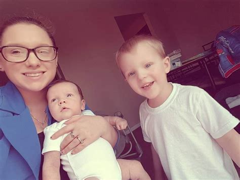 Amanda Bennett Age 20