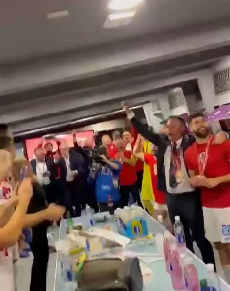 Moj Ivane U Svlačionici Vatrenih Netko Iz Svlačionice Vatrenih Free