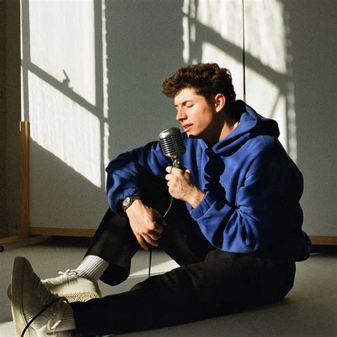 Britton Moore Britton Moore • Instagram Photos And Videos