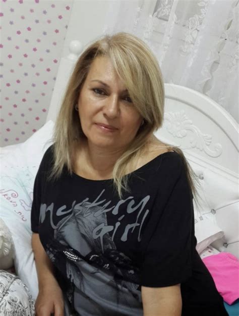 גילה 60 תל אביב דייטלאנד