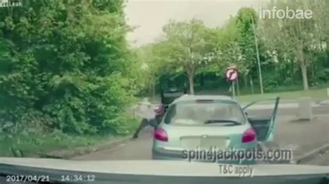 Lo Quisieron Atacar Con Un Bate De Béisbol Pero él Los Noqueó Gracias A Sus Conocimientos De