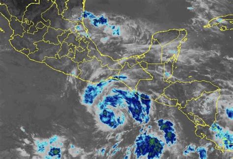 Erick Forecast To Hit Guerrero Oaxaca As Strong Hurricane