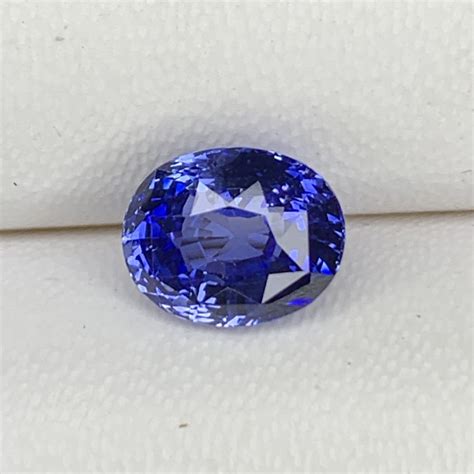 Natural Blue Sapphire Gem Hill