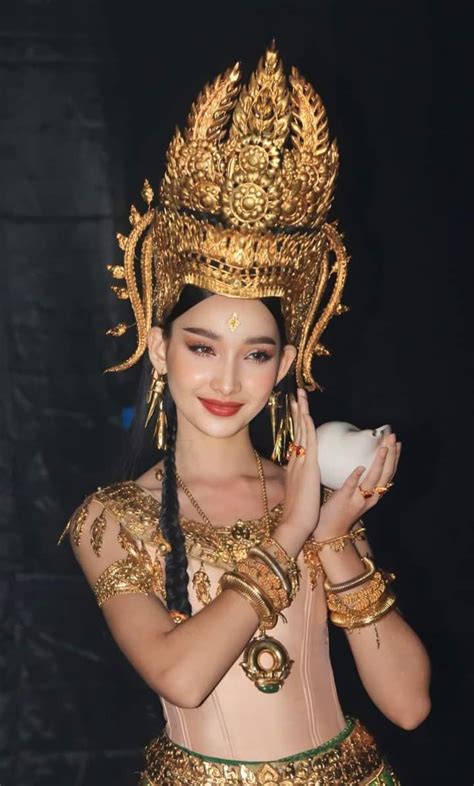 ឌៀប សុហ្វៀយ៉ា Khmer Actress Andmodel Khmer Artist Khmer Makeup