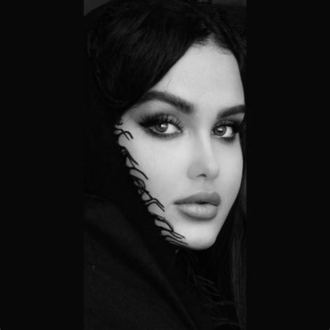 تیوال آیدا ملک‌رودی