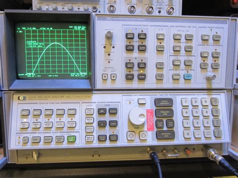 Some Pictures Of My Hp 8566b Spectrum Analyzer Kerry D Wong