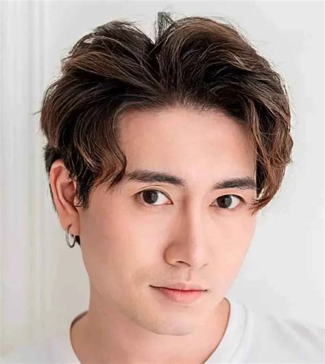 Top 30 Middle Part Haircut Proven Timeless Curtain Look