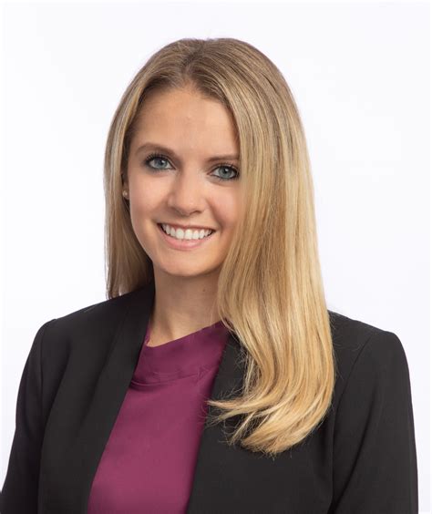 Stephanie Luzzis Instagram Twitter And Facebook On Idcrawl